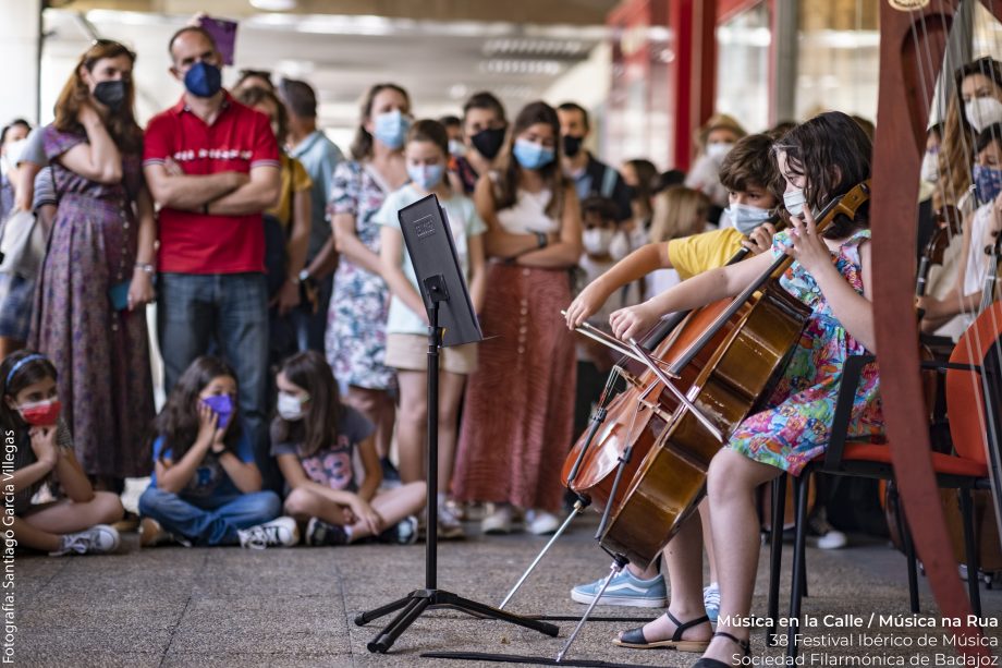 'Música en la calle/Música na rua' llega al centro de Badajoz y al ...
